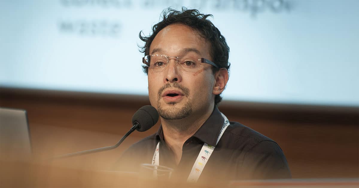 Entrevista con Federico Parra, Especialista en Economía Social y ...